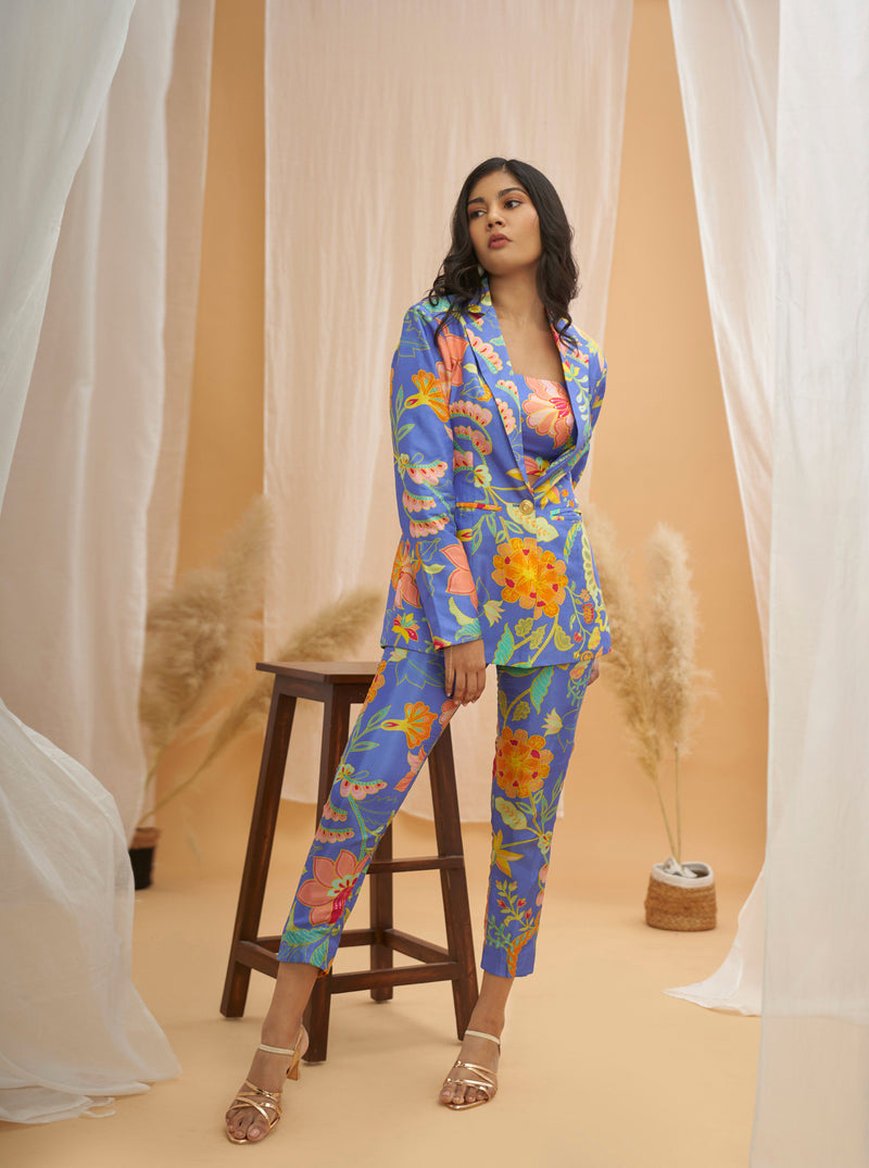 PERIWINKLE PANT SUIT SET – Aayushi Maniar